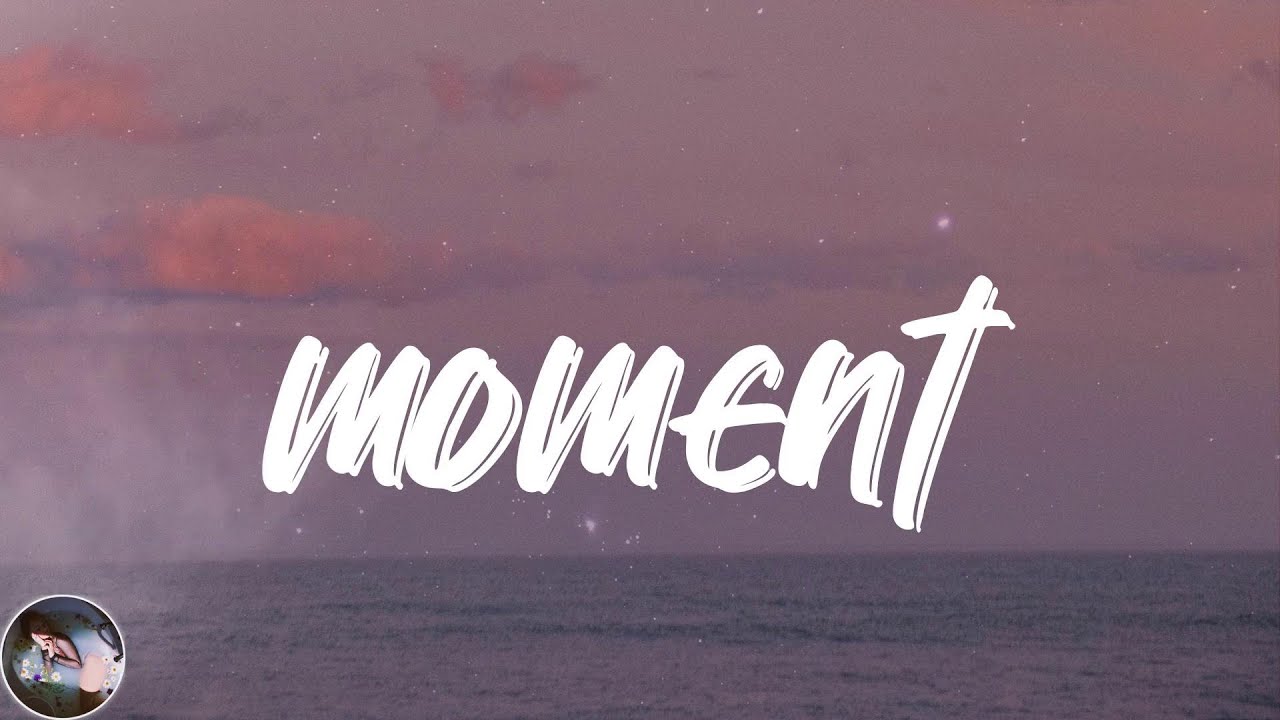 Vierre Cloud - moment (Lyrics) - YouTube