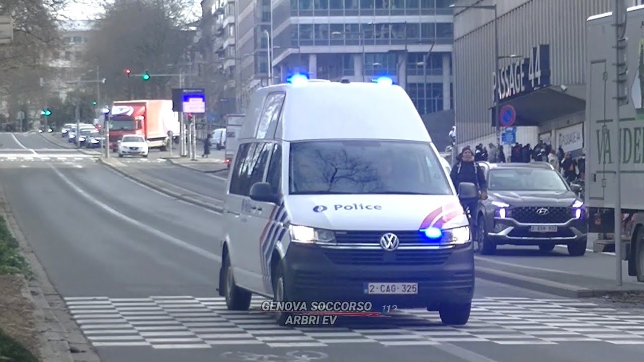 Police/Politie sécurisation en urgence - responding code 3 - YouTube