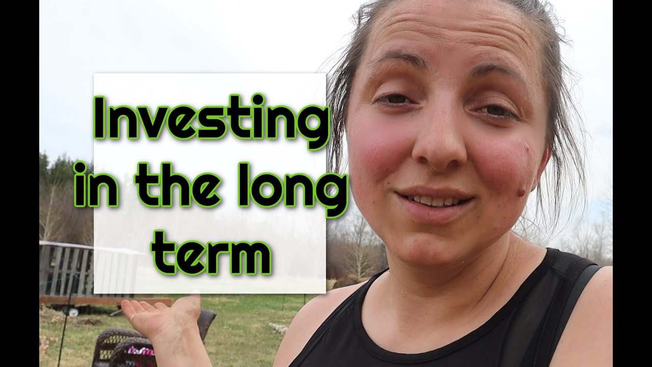 Planting lots and lots of trees ! Trying the permaculture way - YouTube