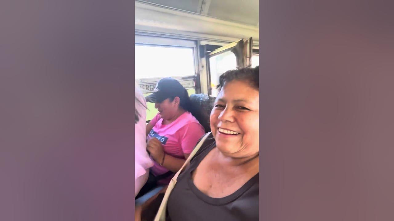 Tomando el autobús en la terminal Nuevo Amanecer en San Salvador - YouTube
