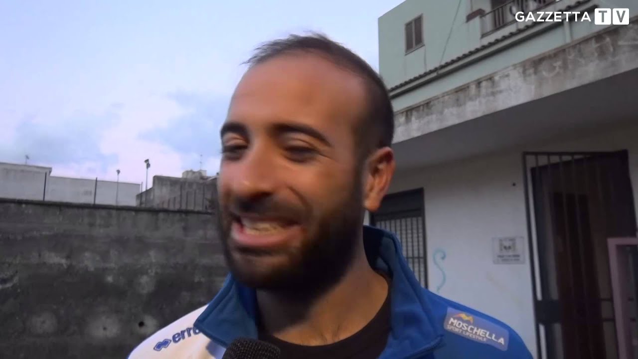 Intervista a Giovanni Briguglio (Attaccante Roccalumera) - YouTube