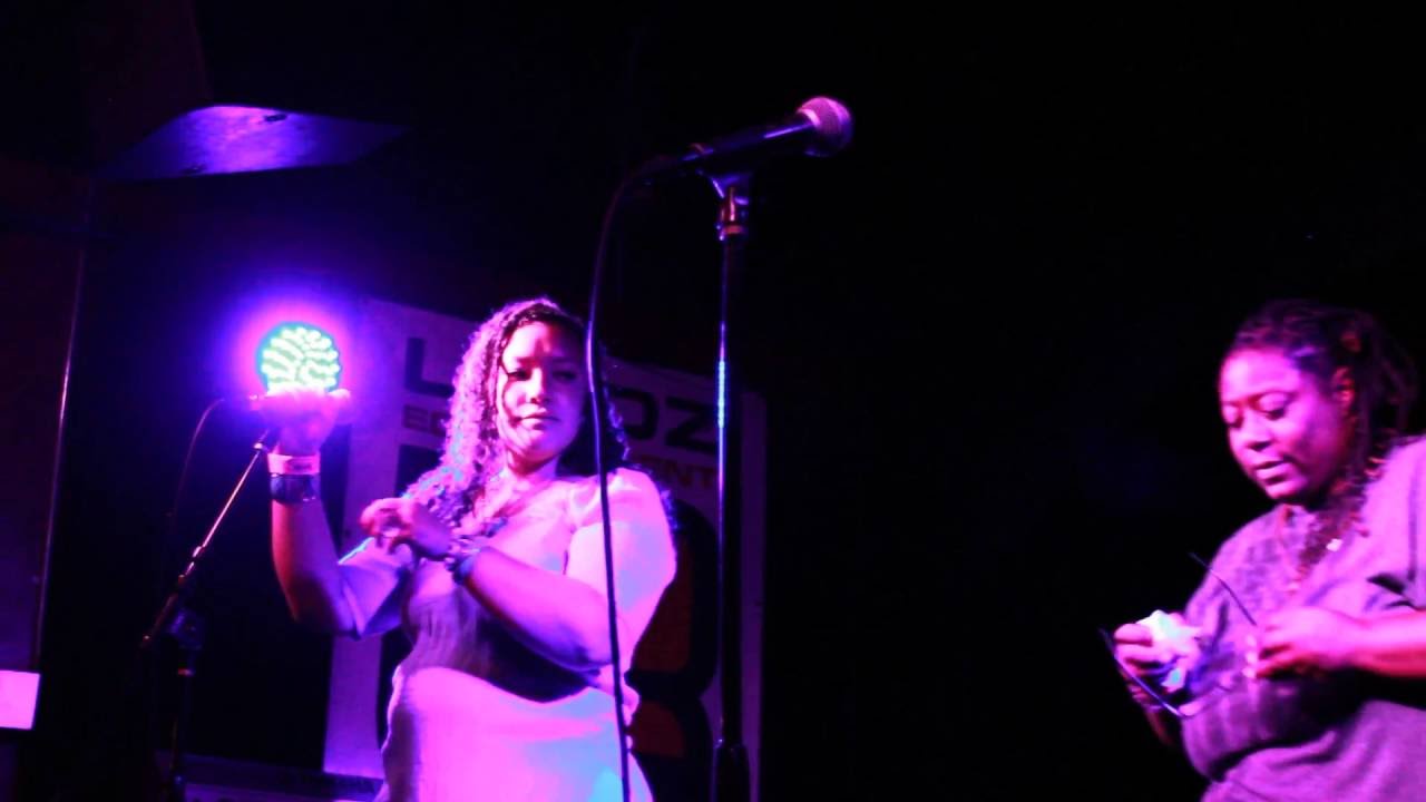 RUNNING (Uninvited- Alanis Morissette): Shalom & Aisling Peartree LIVE ...