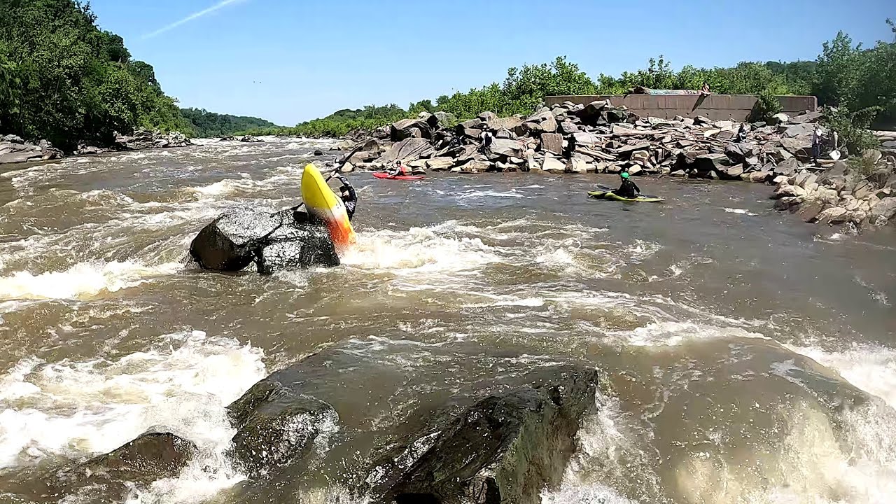 Sending the Bonus Boof to the Moon, Little Falls 4.31 Low Tide, 2023-05 ...