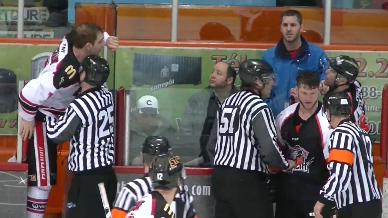 Maxime Robichaud vs Alexandre Tremblay - YouTube