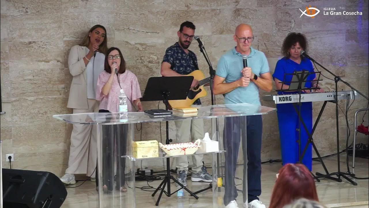 Prédica de hoy: POR MEDIO DE DIOS - YouTube