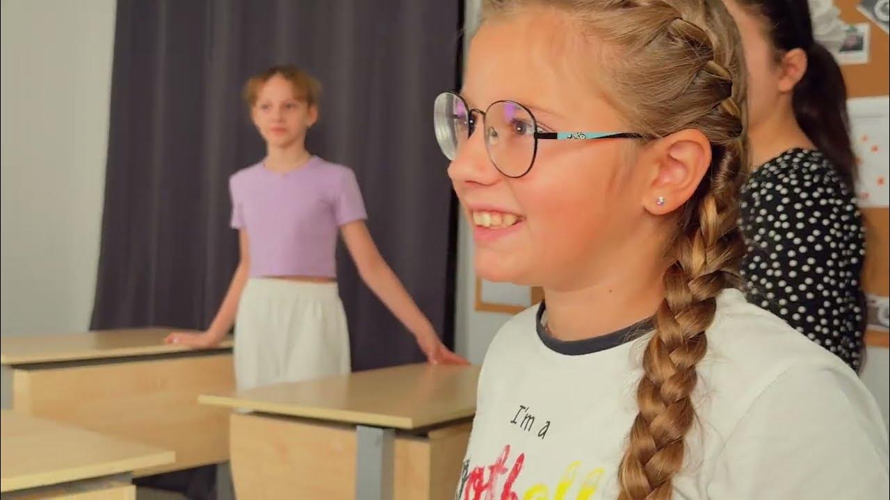 "Новогодний детектив" | видео творчество - YouTube