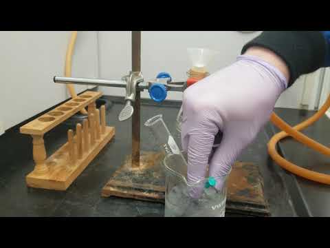 Reduction of benzophenone with sodium borohydride - YouTube