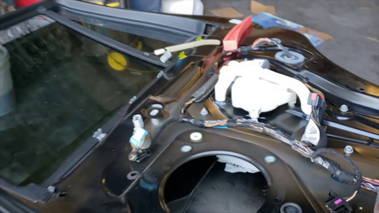 2010 2013 RANGE ROVER SPORT L320 HOW TO REMOVE REAR DOOR WINDOW GLASS ...