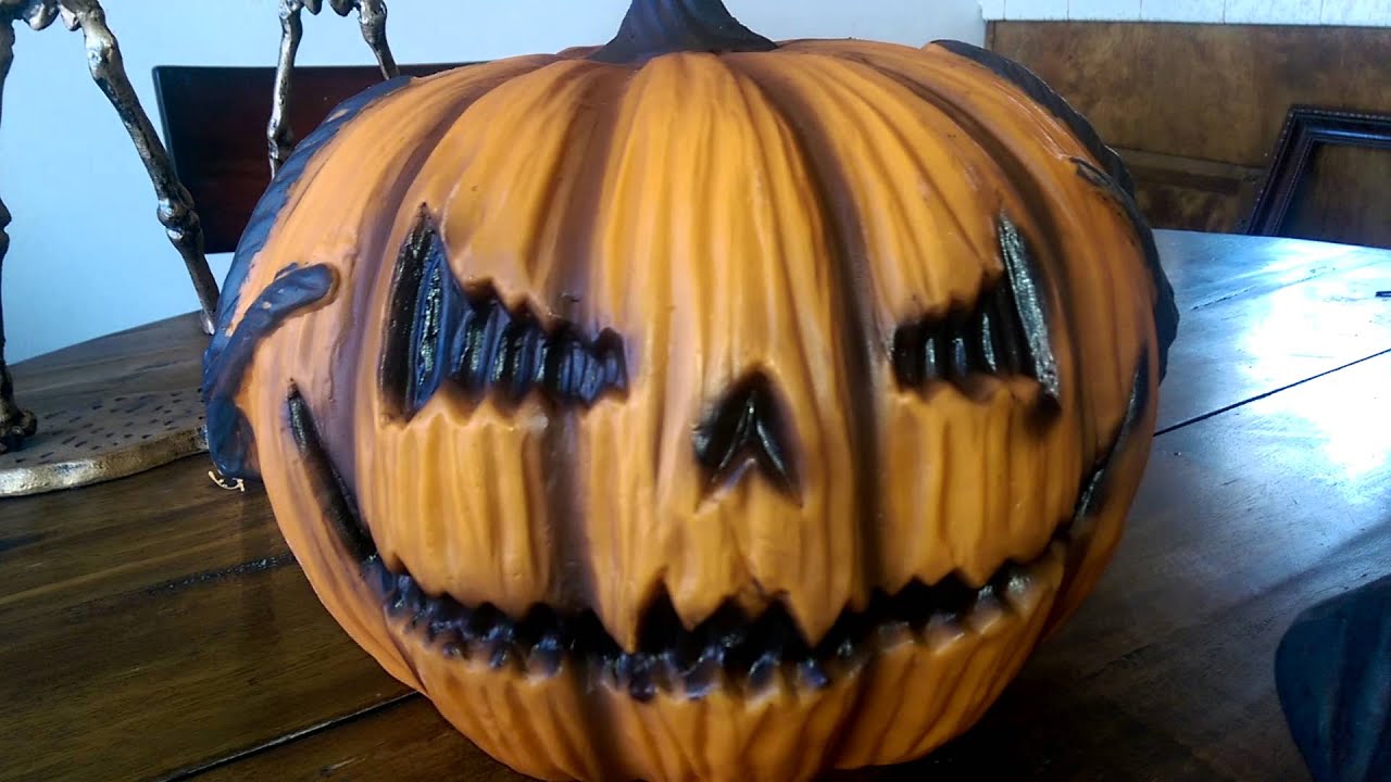 Prop Review: Pumpkin Ground Breaker (Spirit) - YouTube