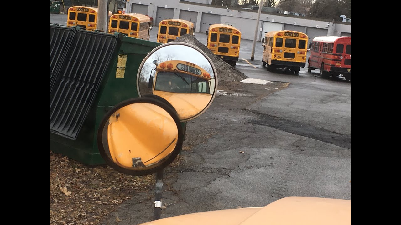 275 Startup And DRIVE -- DTA360 -- 1994 Thomas 3800 - YouTube