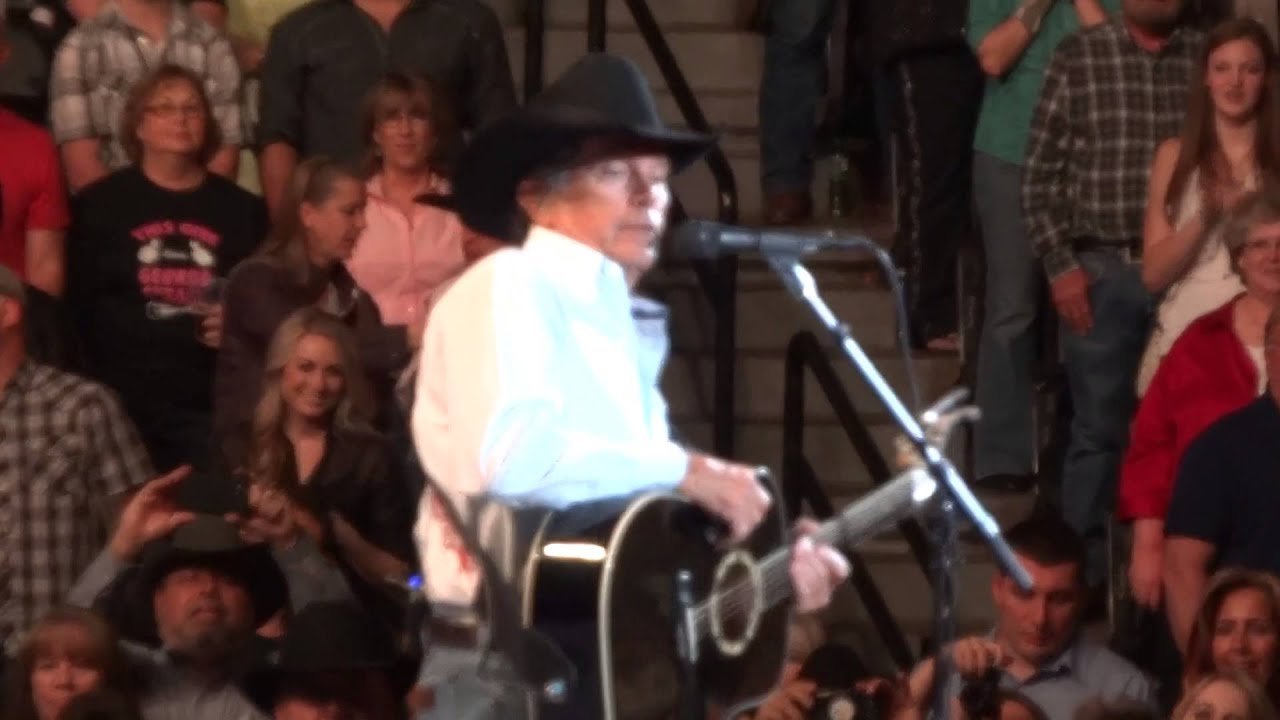 George Strait Denver 2014 - Show Intro - YouTube
