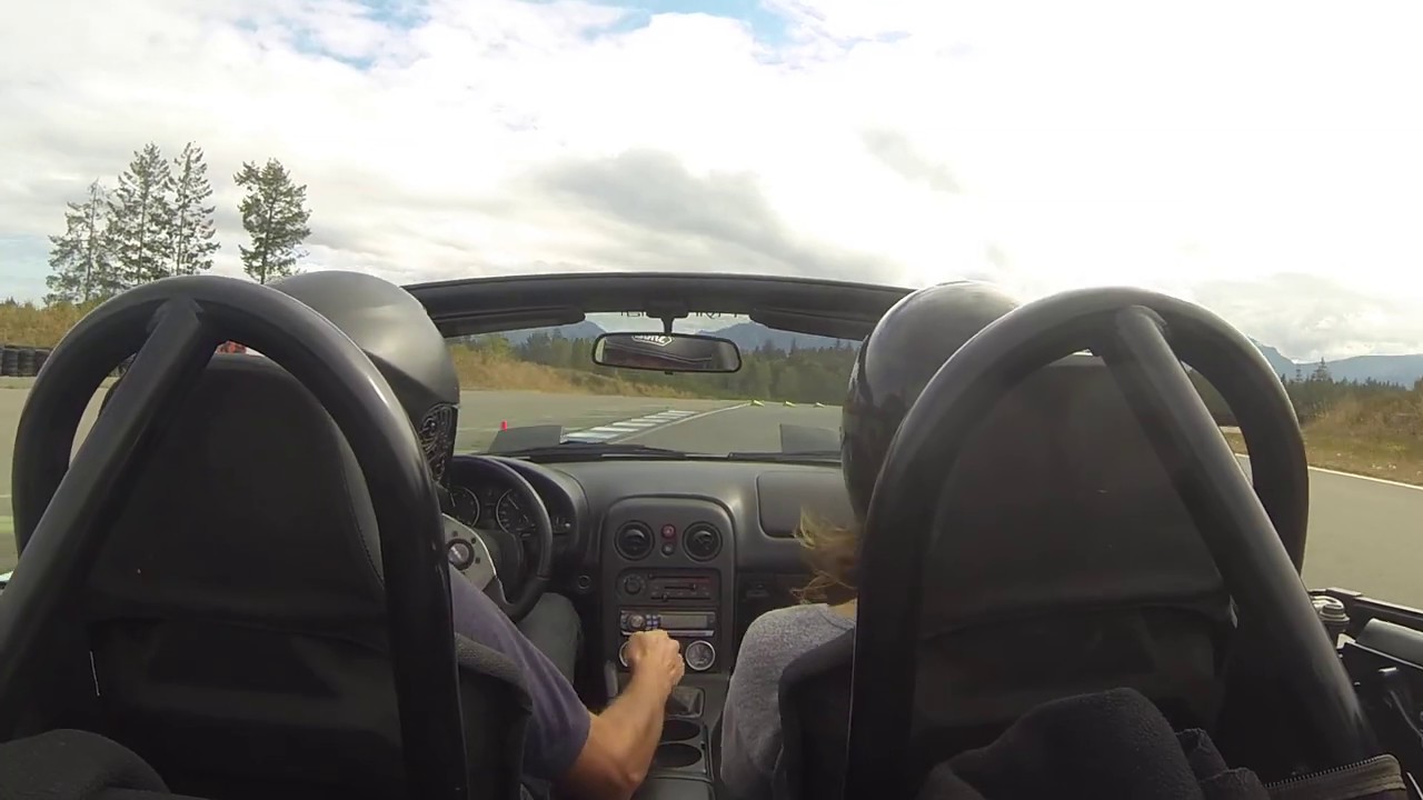 VIMC Track in a Miata - YouTube