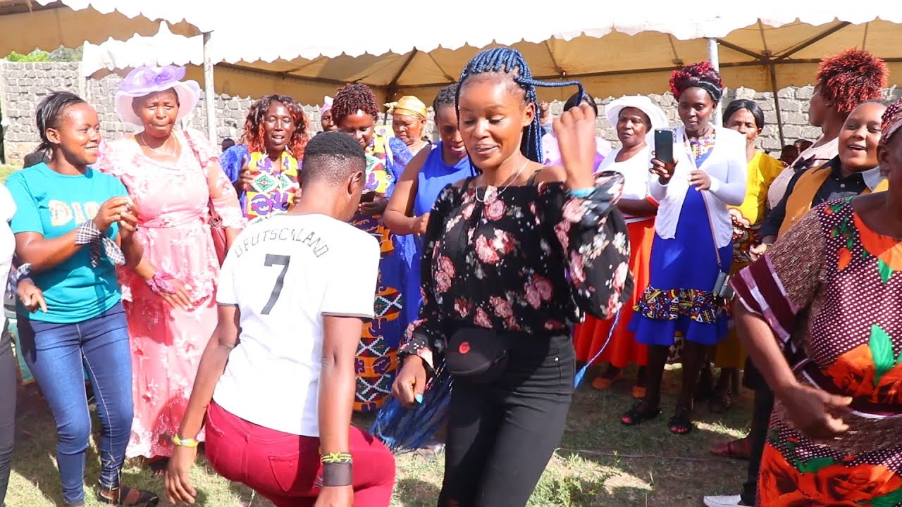 KAMBA TRADITIONAL WEDDING KATOLO(KYATHE) BEST DANCE MOVES,KAMBA SONG ...