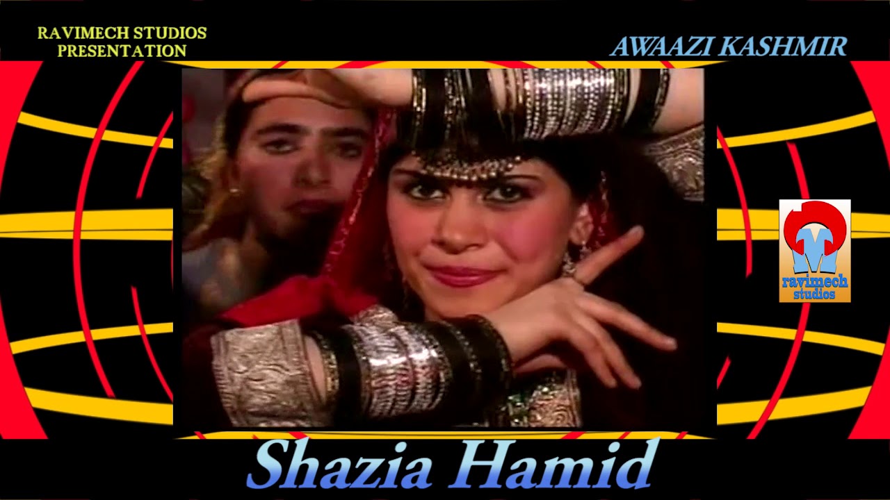 PHALY PHALYA AAYA POSHA THAREY SINGER SHAZIA HAMID FROM RAVIMECH ...