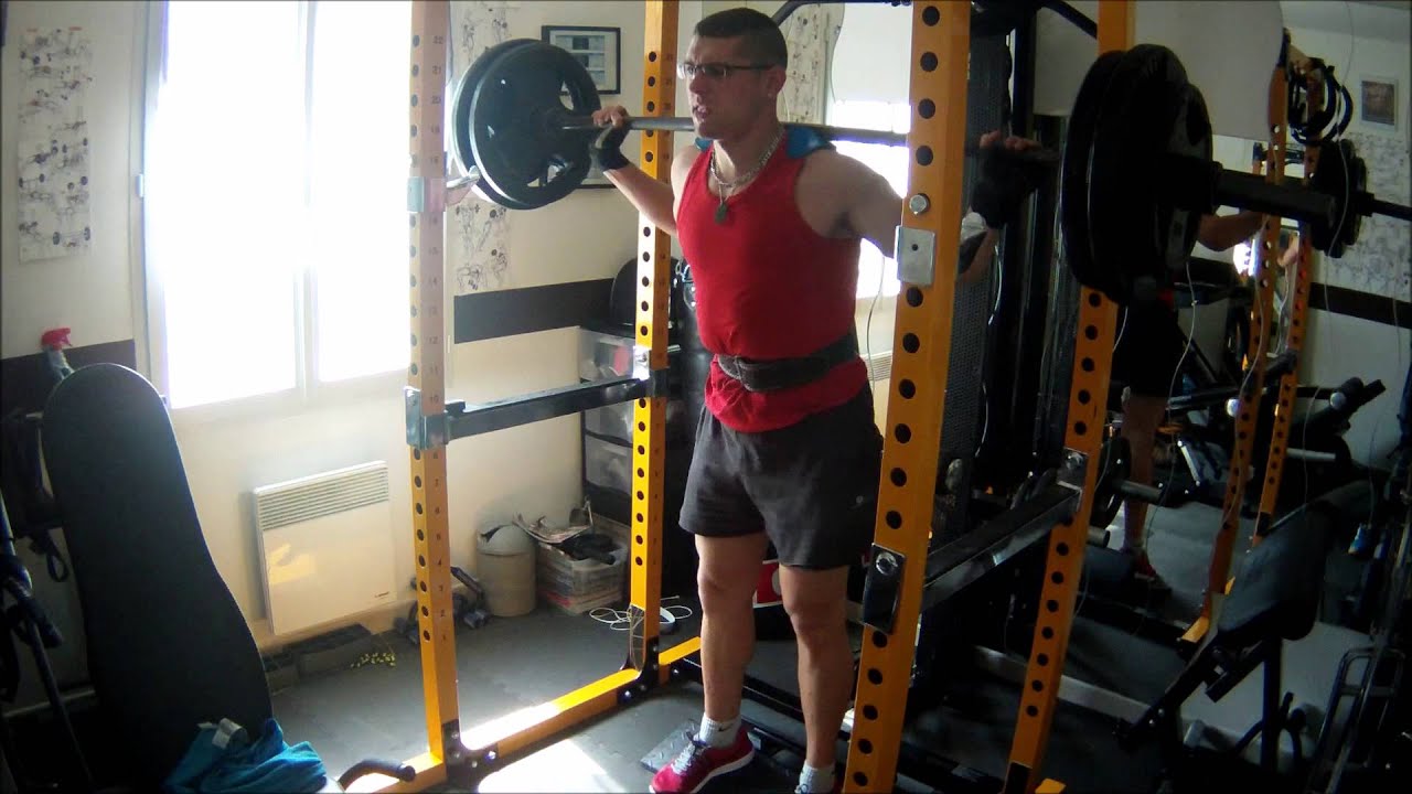 Max squat - YouTube