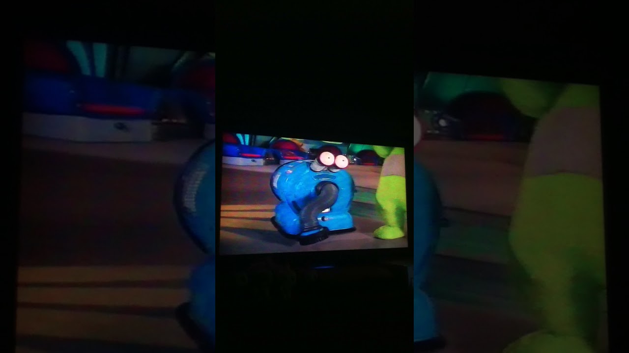 Teletubbies Statues Dipsy Couldn't Find Tinky Winky Laa Laa Or Po - YouTube