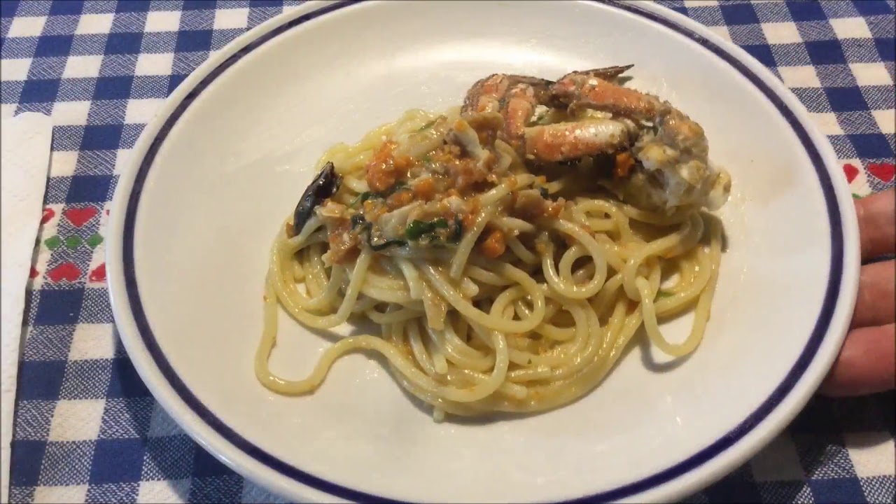 Spaghetti col granchio (nuova versione) - YouTube