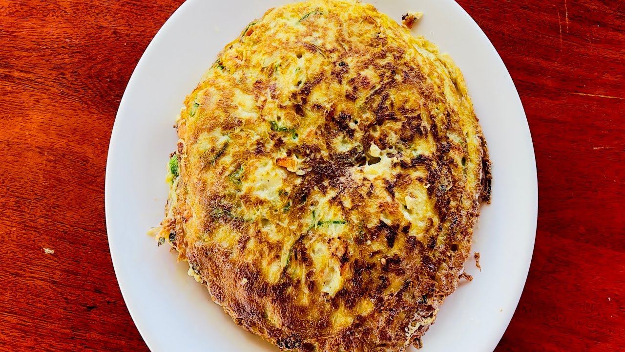 Perfect fried egg with apply - YouTube