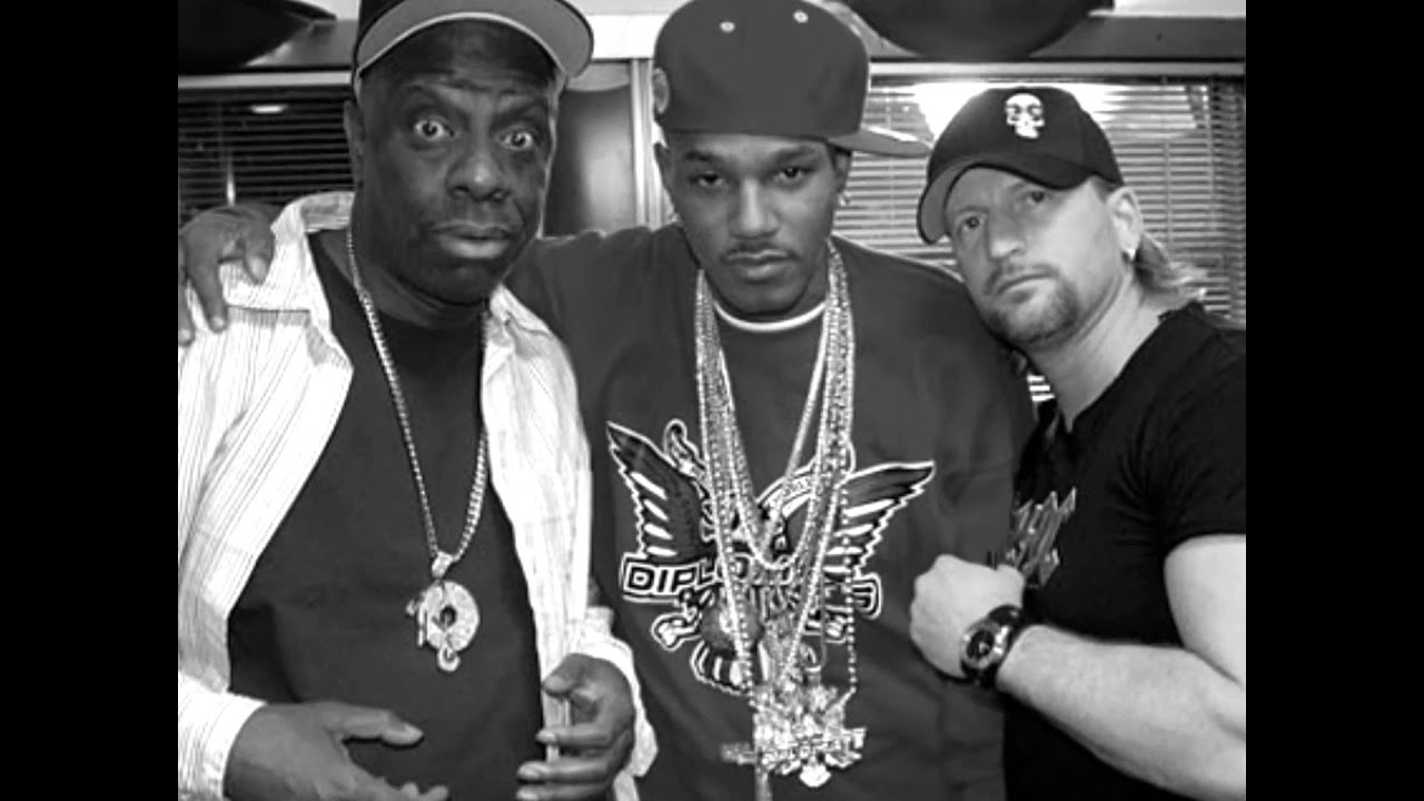 Camron Ft Jim Jones Runaway Freestyle Dissin Kanye West - YouTube