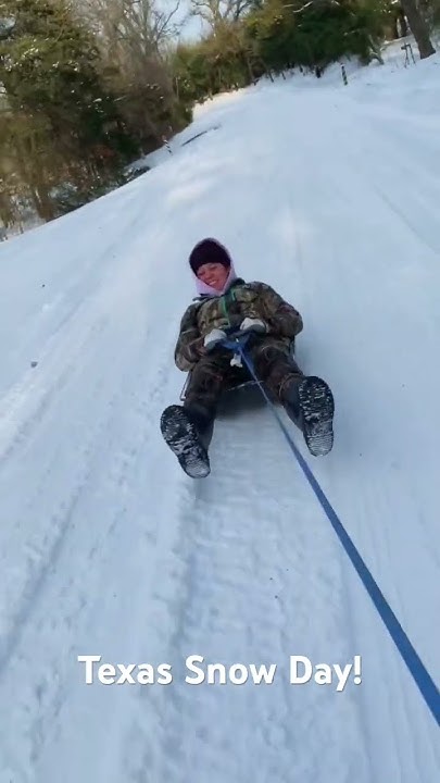 Texas Snow Day! - YouTube