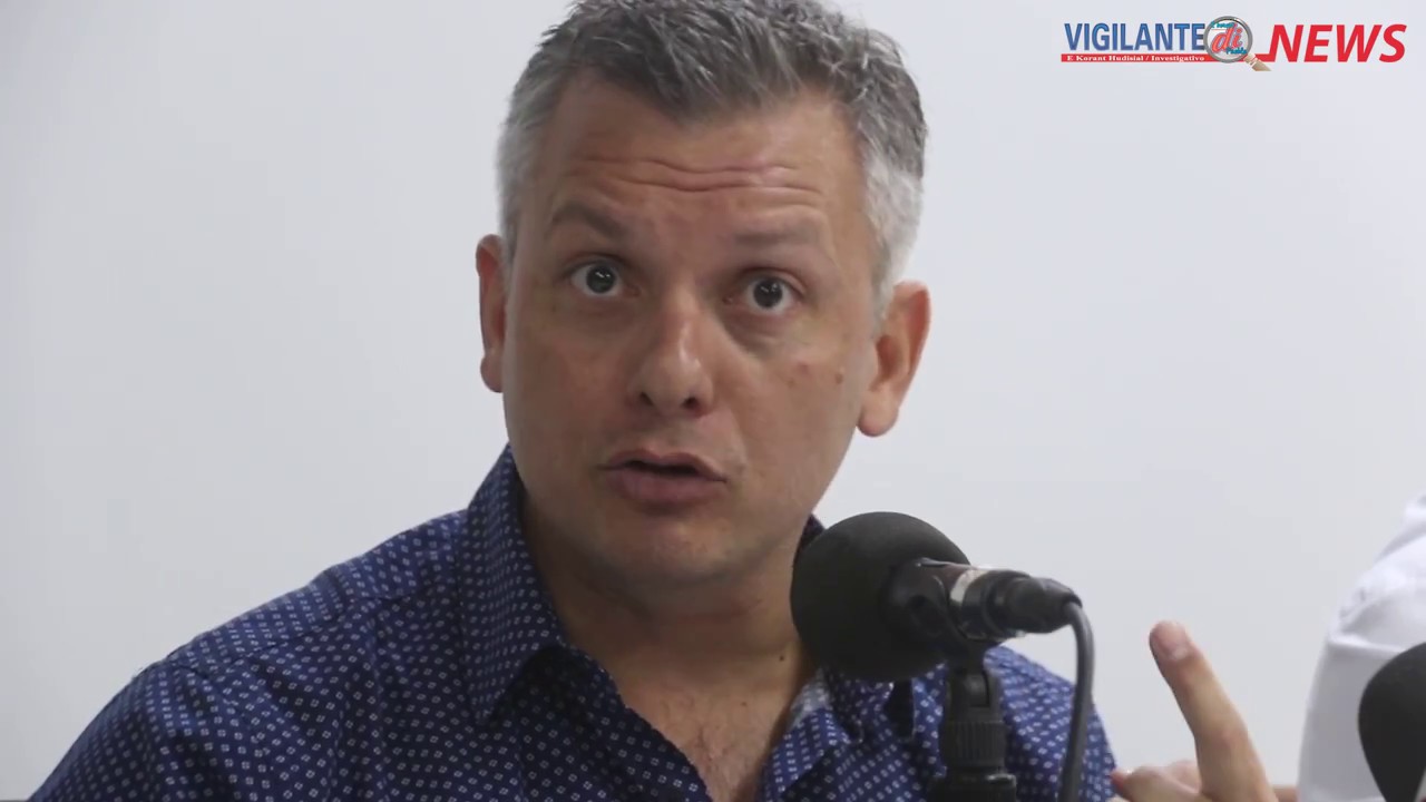 Press Conference - Gerrit Schotte - Sede MFK - YouTube