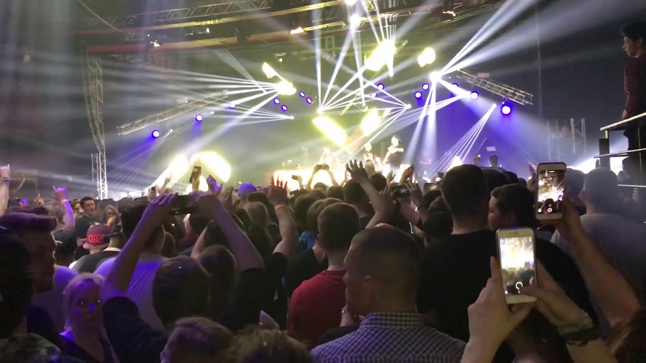 Easter Rave 2018 Highlights by DJ Restlezz - YouTube