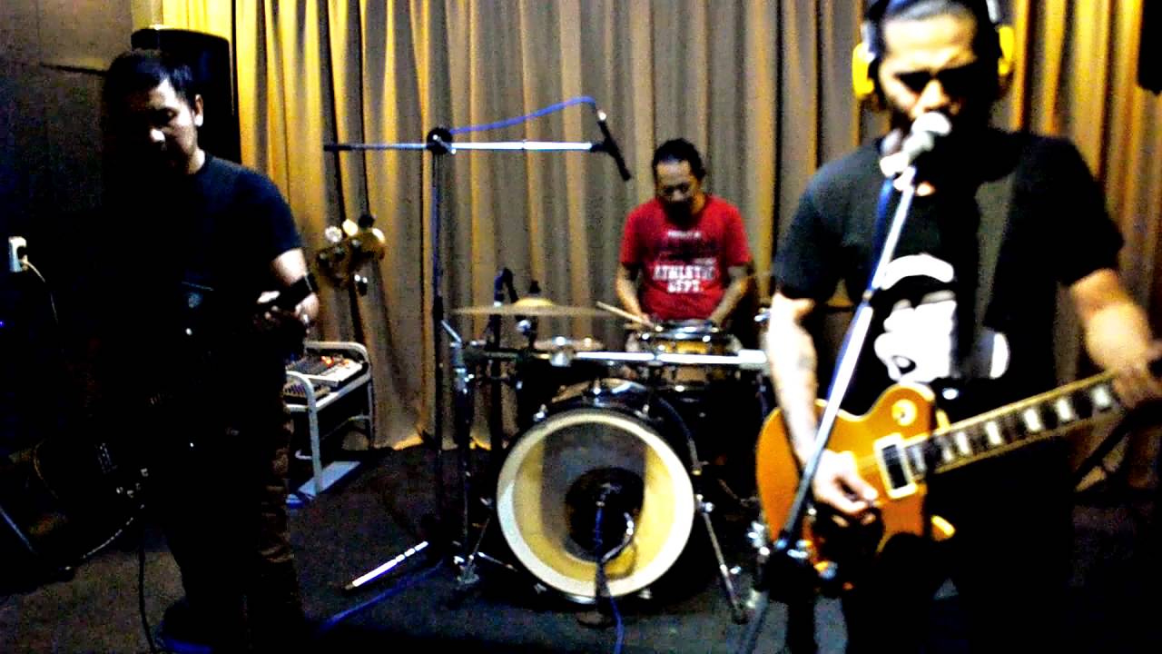 The Freshmen - The Verve Pipe (Cover) - YouTube