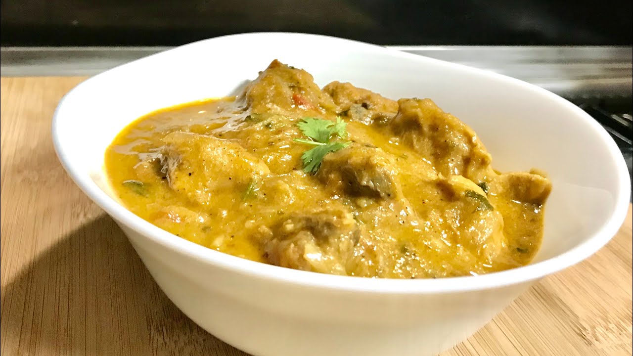 Kerala Creamy Chicken Curry//Dinner Recipe//Chicken Kuruma - YouTube