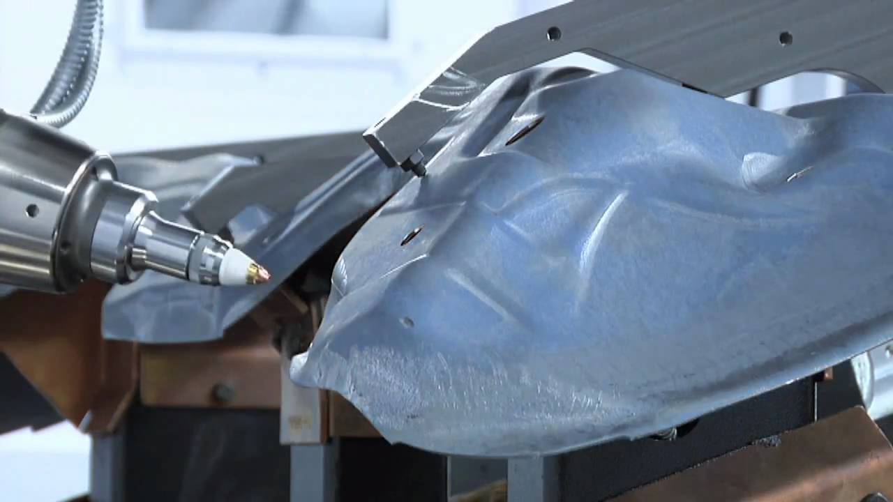 TRUMPF TruLaser Cell 8030 Cutting Demonstration - YouTube