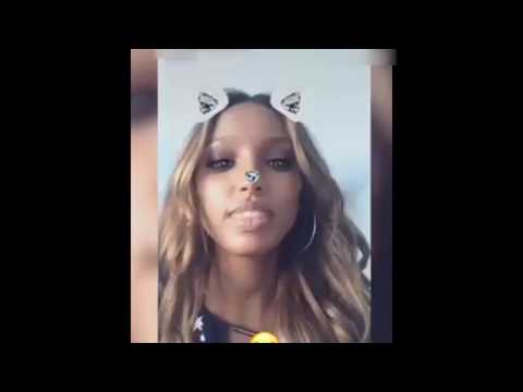 Jasmine Tookes parties with celebrity stylist mom Cary Robinson - YouTube