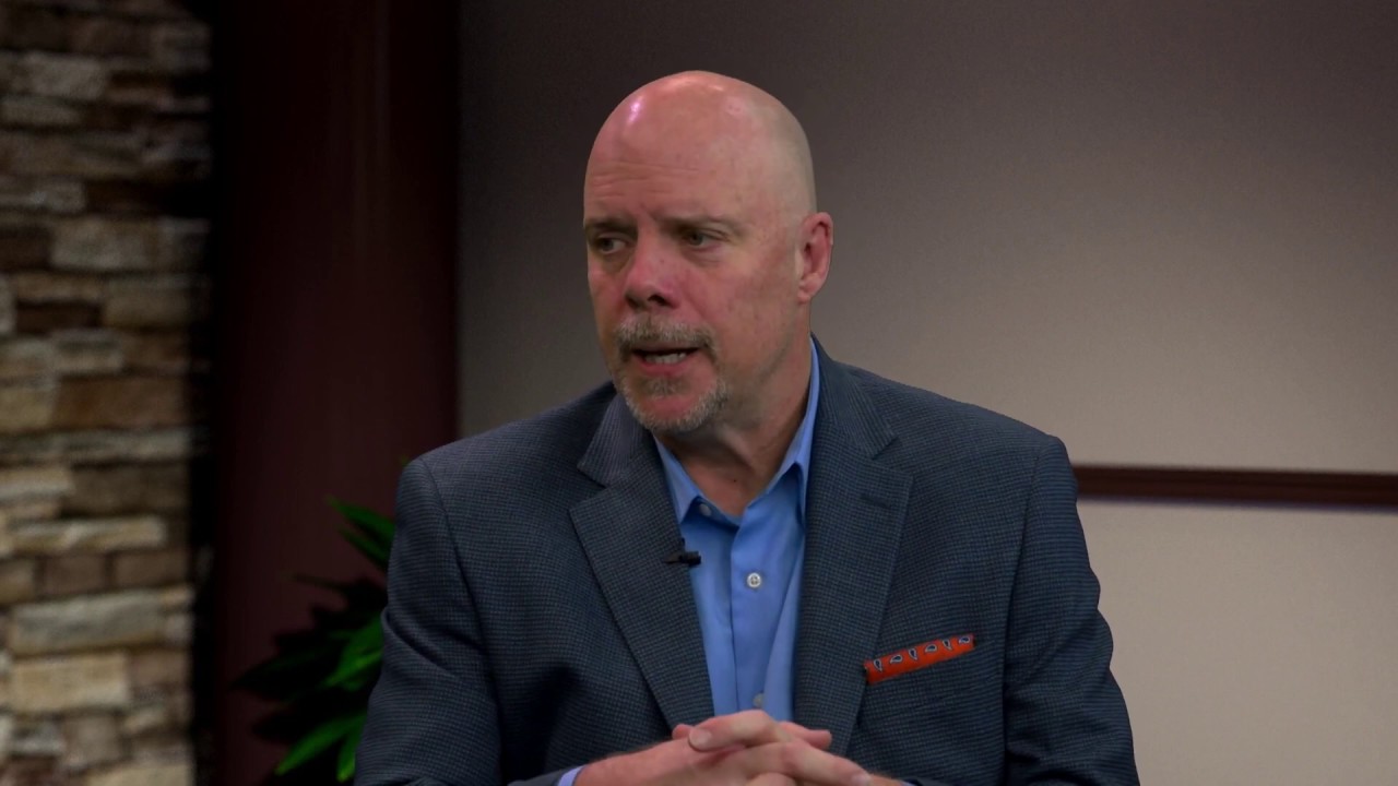 1-On-1 with Steve Henson: Tough Road Ahead for Roadrunners - YouTube