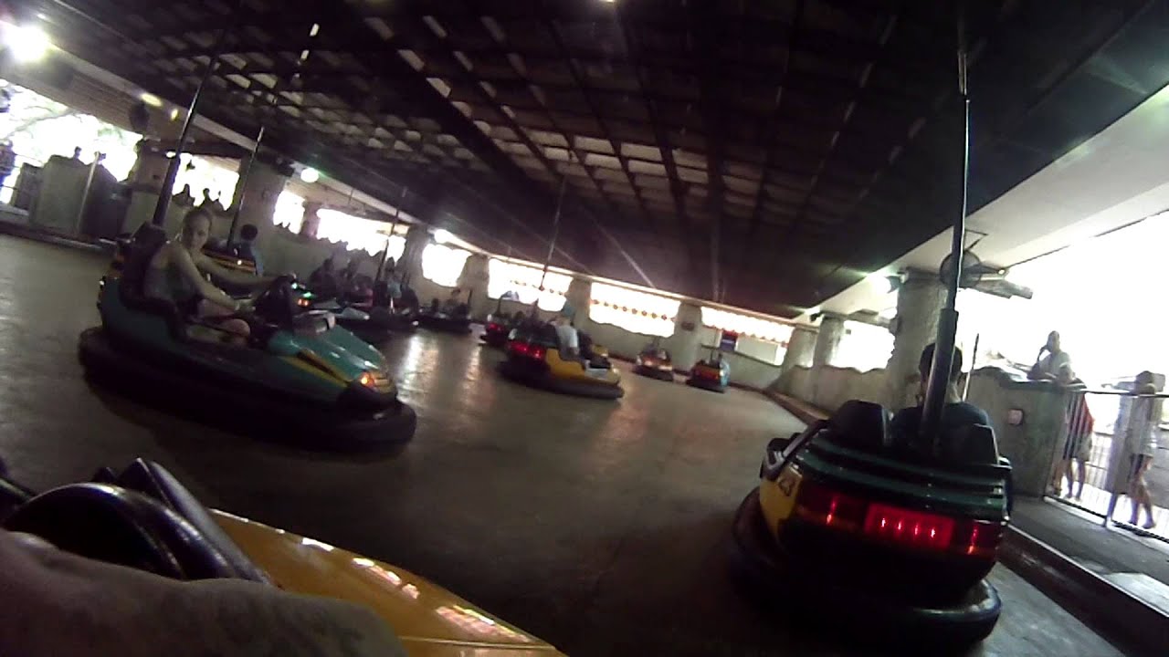 BANGA BANGA BUMPER CARS - YouTube