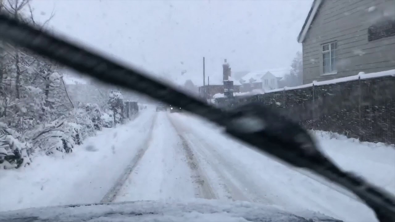 Drive to work in the snow - YouTube