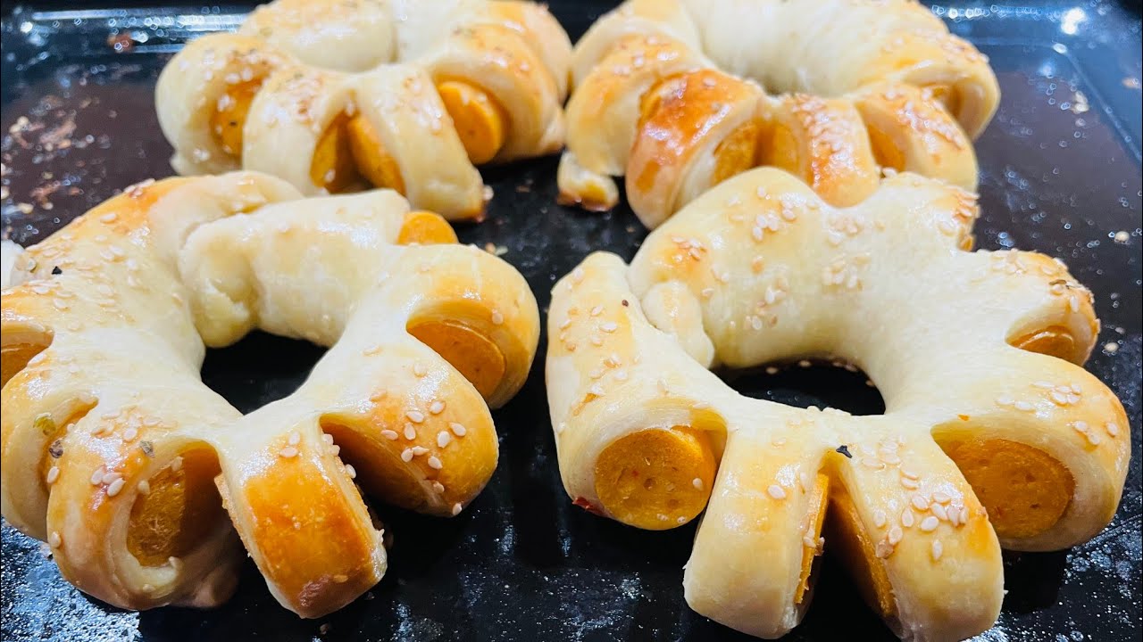 Sausage Flower Rolls - YouTube