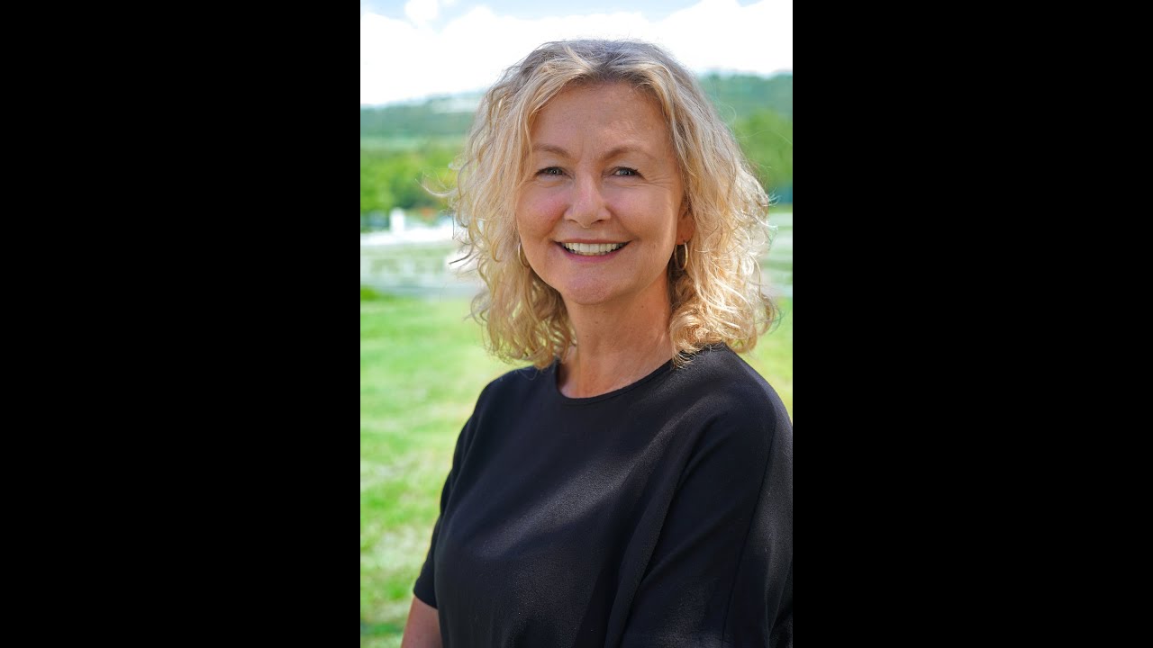 SALLY MCCARTHY Module 2 Introduction Developing as a Teacher - YouTube