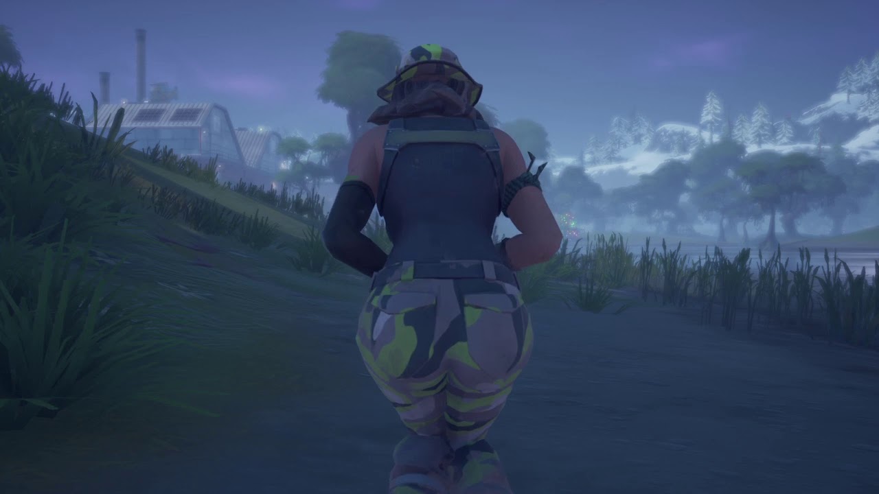 Swamp stalker desperate behind enemy lines - YouTube