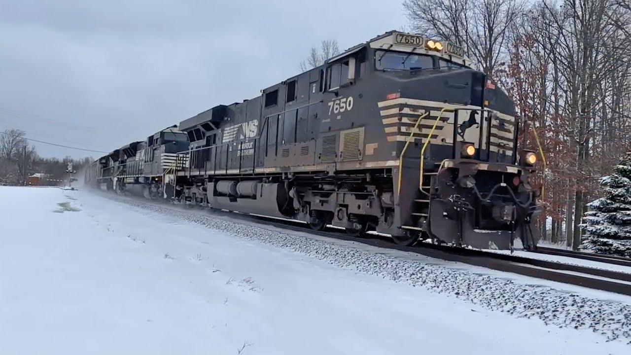 NS 7650 east. - YouTube