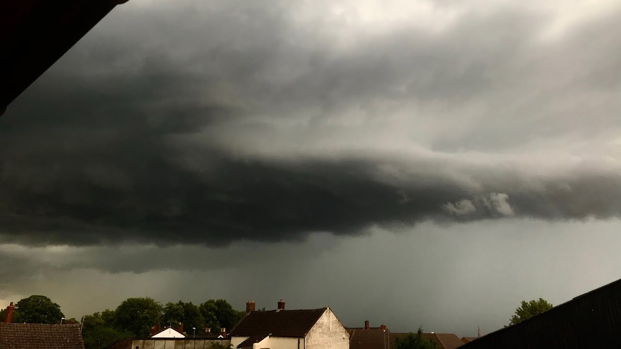 Amazing Thunderstorm - Northamptonshire, UK - 16th June 2020 - YouTube