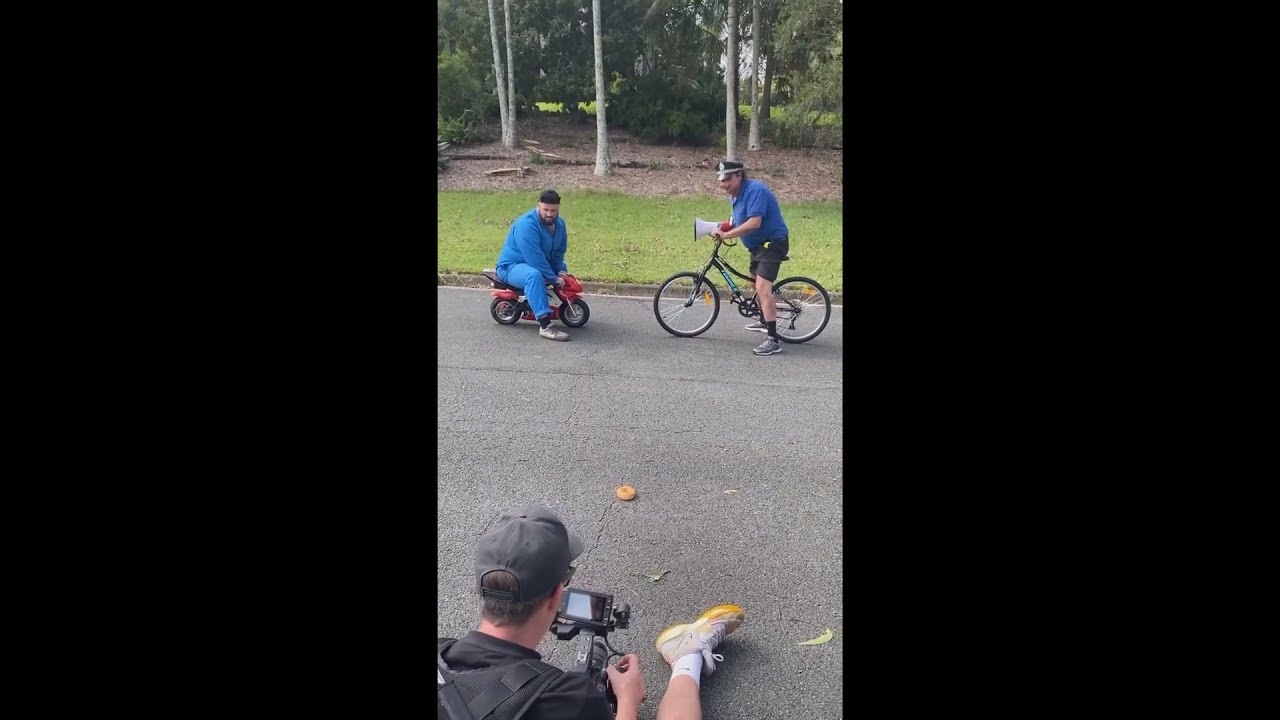 Luke Dunning 'Umbrella Creative' in action with Music Video for 'Beddy ...