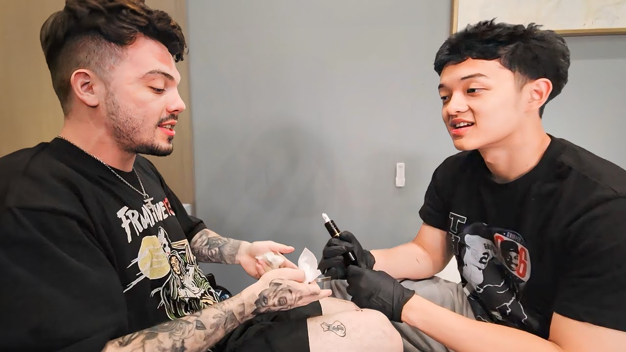 JasonTheWeen Gives FaZe Adapt Tattoo.. - YouTube