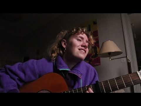 Cindy Lauper True colors cover Patite - YouTube