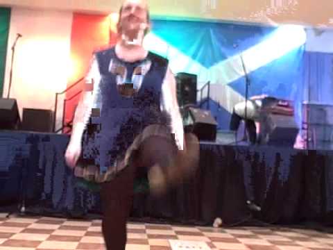 Fitzpatrick Irish Dancers Step Out - YouTube