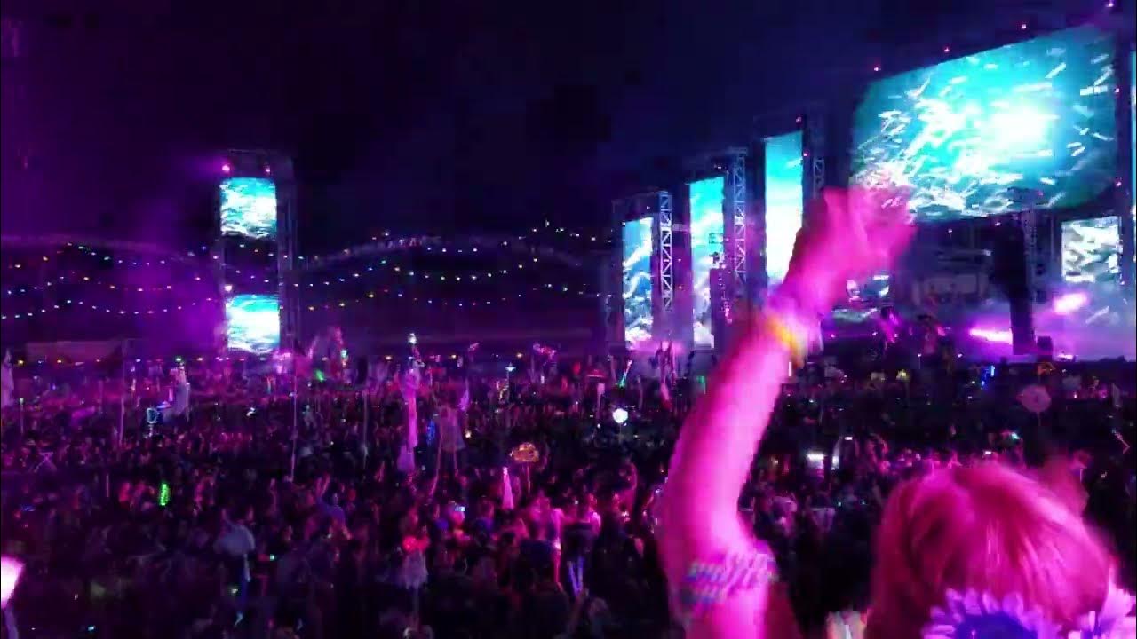 Above and Beyond live @ EDC Las Vegas - YouTube
