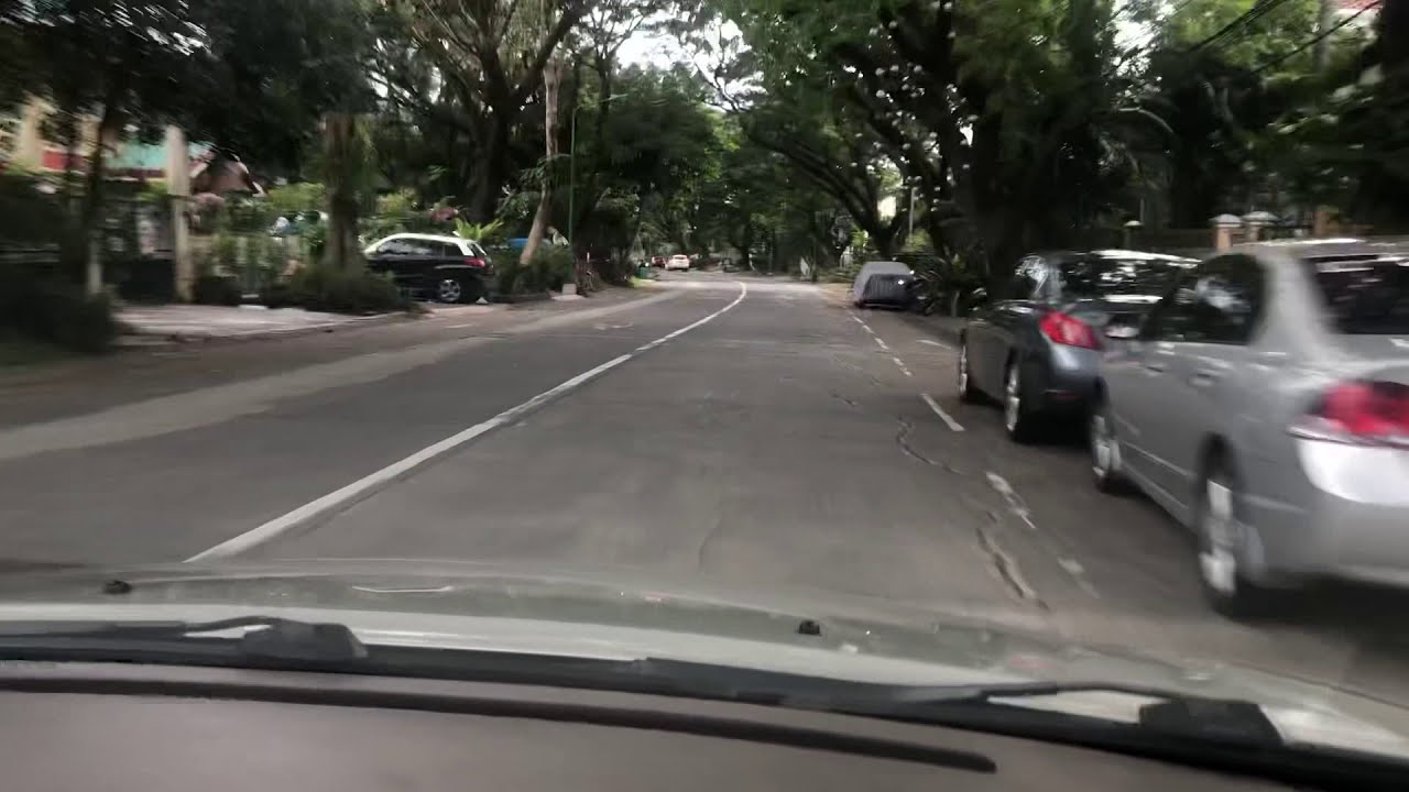Tips in Driving inside Ayala Alabang - YouTube