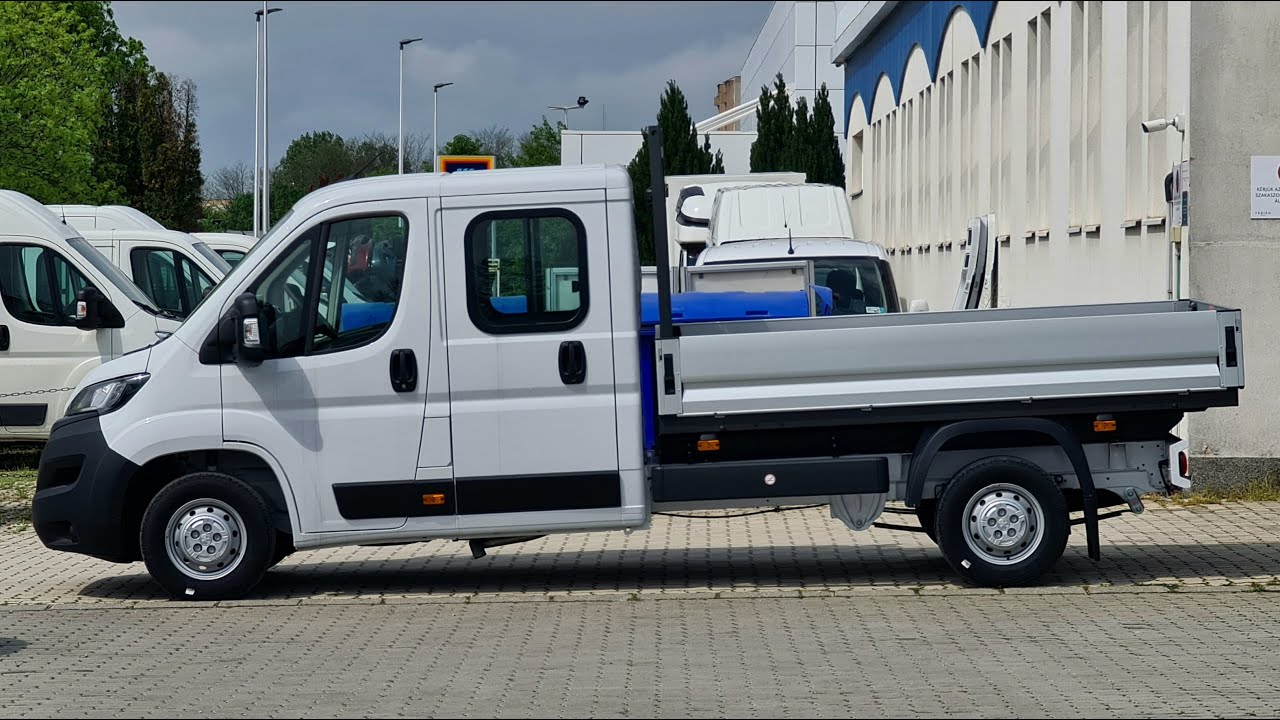 Peugeot Boxer Pro PTDC L3 350 2.2 BlueHDi 140 Ice White - YouTube