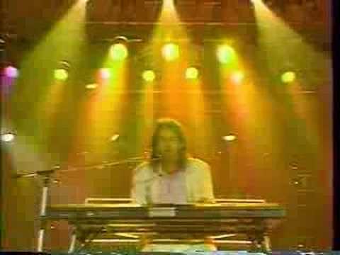 Bill Champlin- The City -LIVE (1990) - YouTube