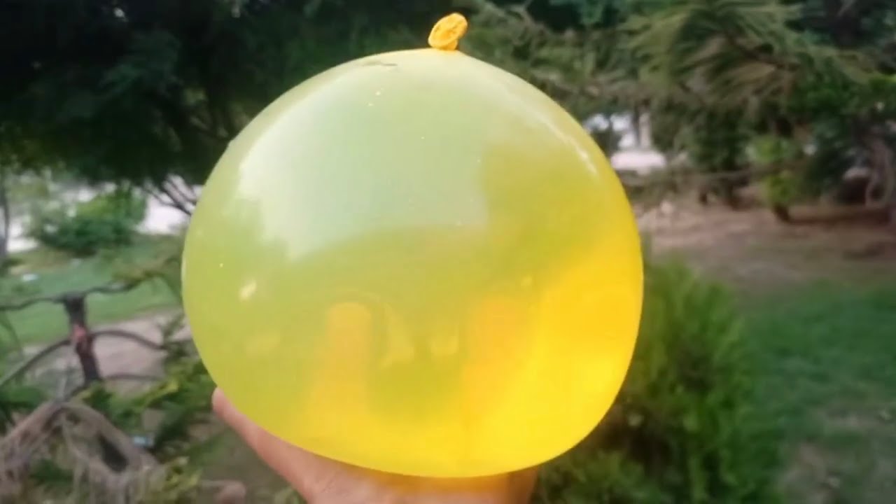 Colourful Balloon Popping Outdoor__Balloon Water Popping At Home__Pop ...