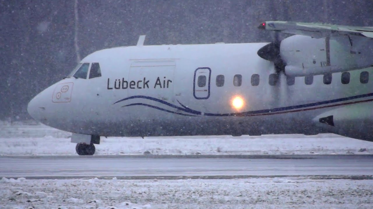 Flughafen Lübeck LBC Blankensee ATR 72-500 AT75 D-ALBC Lübeck Air Start ...