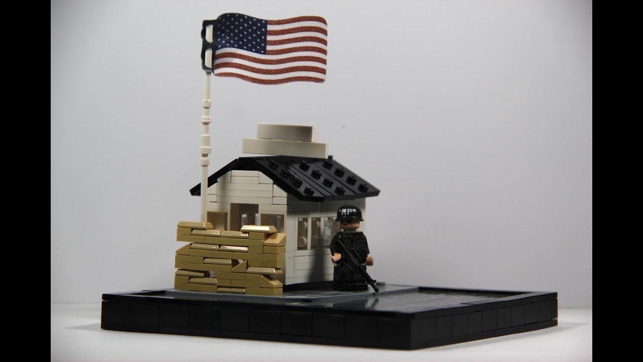 Lego Cold War - Berlin Checkpoint Charlie MOC - YouTube