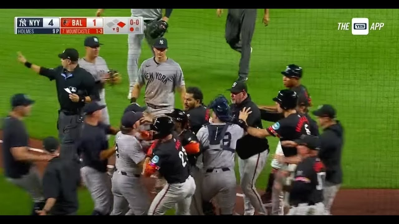 Fans Shocked as Yankees and Orioles Bench Brawl Erupts! - YouTube